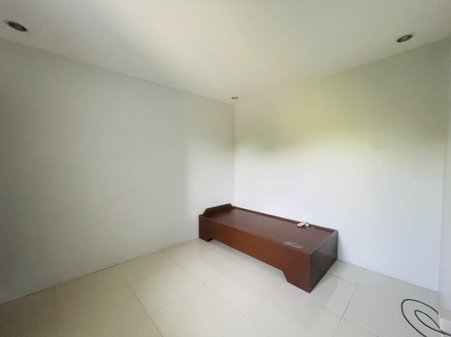 FOR SALE / RENT PRE OWNED THREE STOREY CONDO TYPE APARTMENT WITH ...