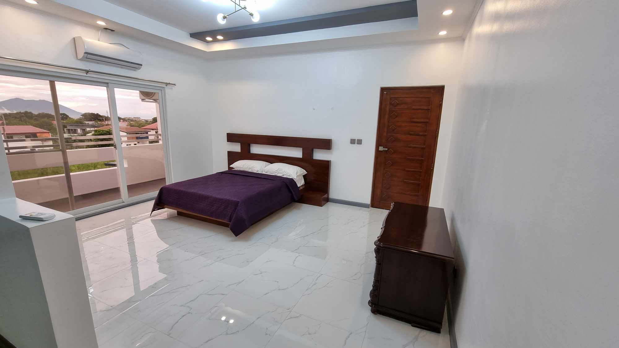 3 STOREY FULLY FURNISHED CONDO TYPE APARTMENT BUILDING IN ANGELES CITY ...